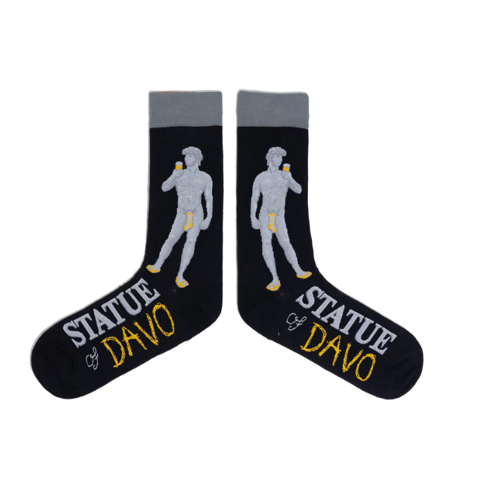 Spencer Flynn Men's Socks - Statue of Davo – Wileaway